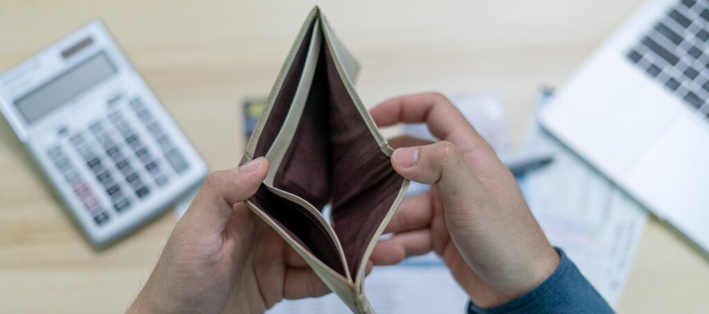 Coping with Financial Stress: 20 Strategies for Managing Anxiety and ...